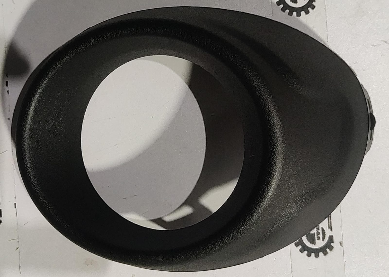 E4B515A298DB - FOG LAMP COVER FIGO RH OPEN – CarTrends