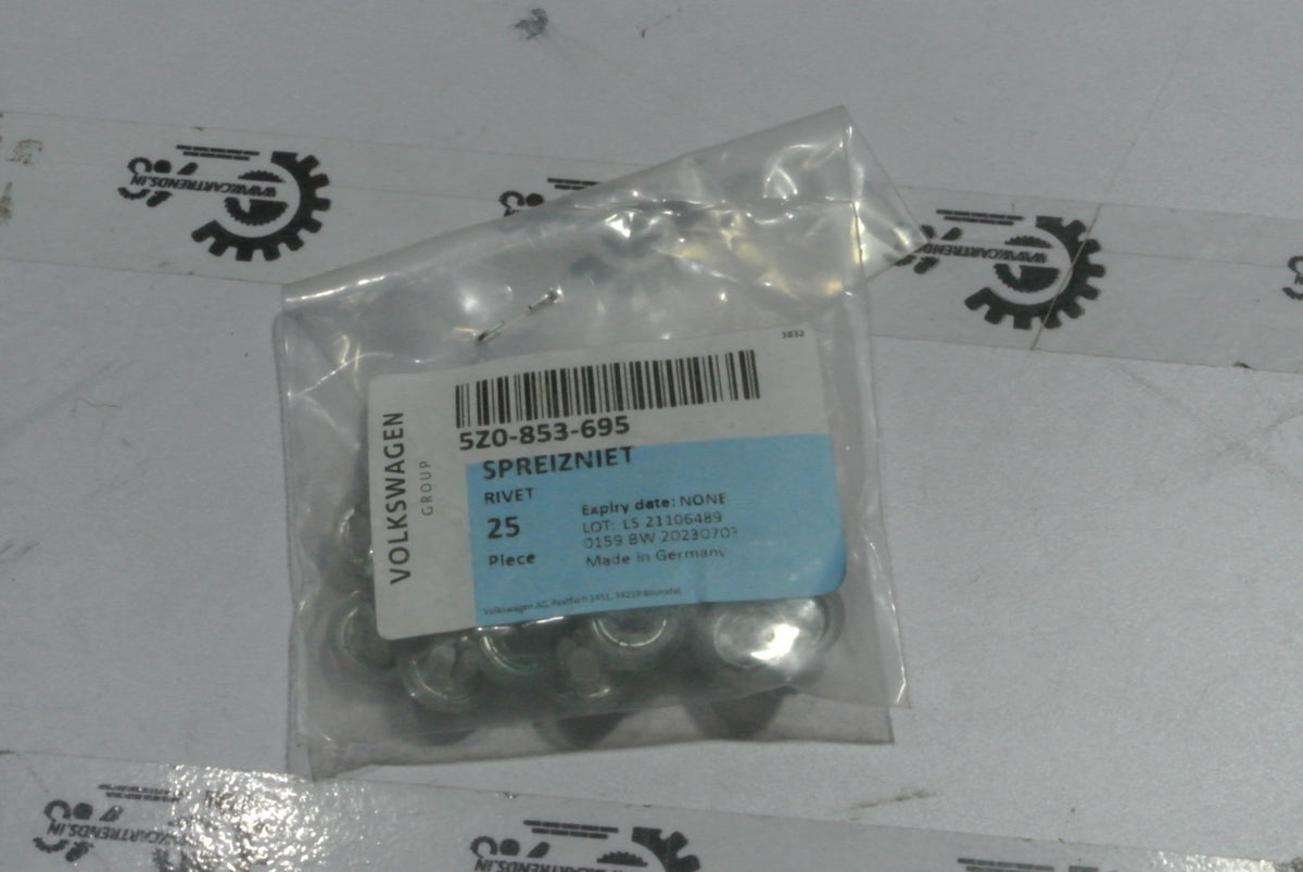 CLIP SPREADER RIVET KUSHAQ 5Z0853695 – CarTrends