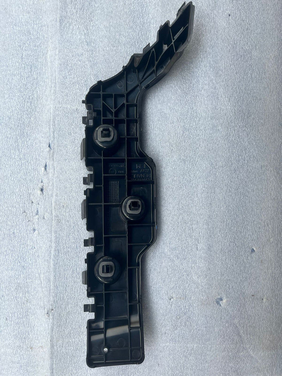 850442005R Rear Bumper Bracket Triber Right Side – CarTrends