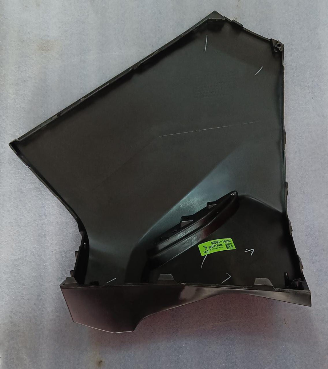 REAR BUMPER CORNER KIA SELTOS LH 86691Q6000 – CarTrends