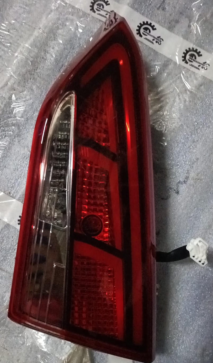 92404H6500 REARFOG LAMP VERNA RIGHT SIDE – CarTrends