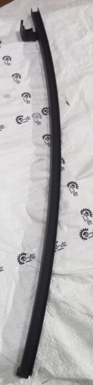 835201J0004X REAR DOOR CHANNEL ASSEMBLY I20 HYUNDAI – CarTrends