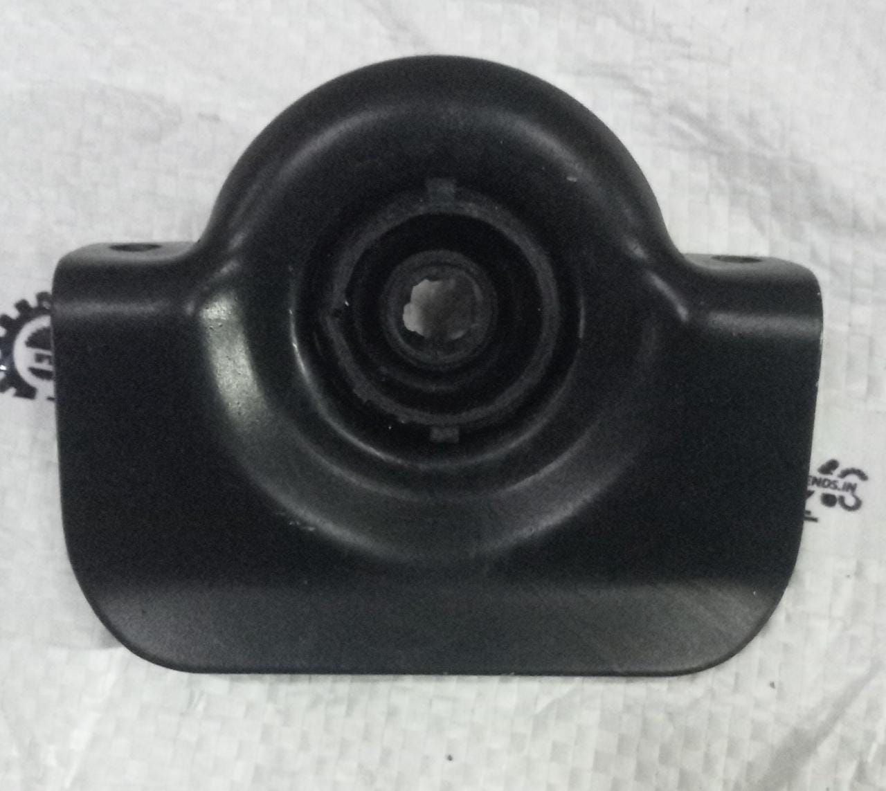 253320X000 - LOWER RADIATOR BRACKET I10 ERA – CarTrends