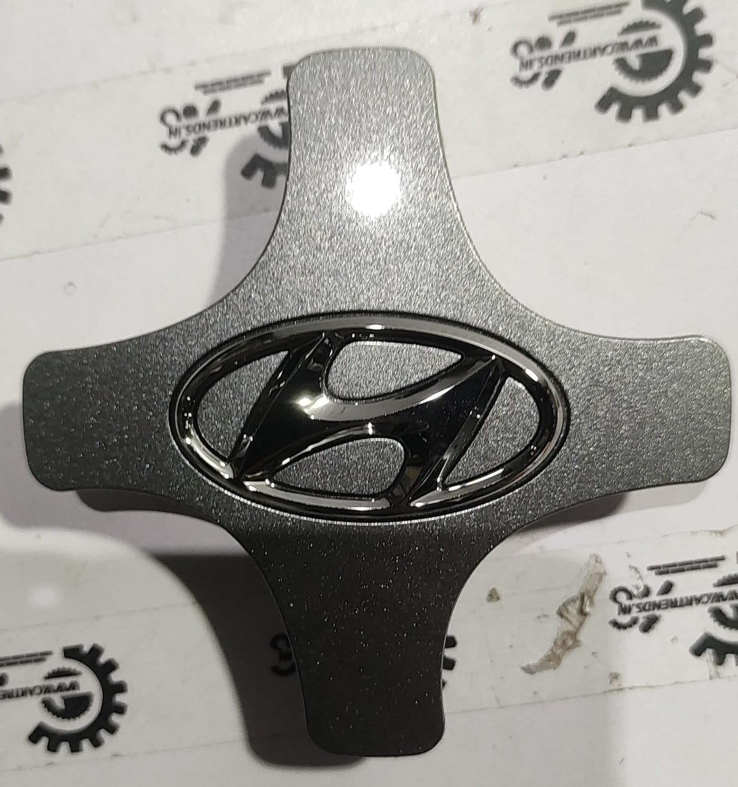 52960C7100 - ALLOY WHEEL CAP I 20 ACTIVE – CarTrends