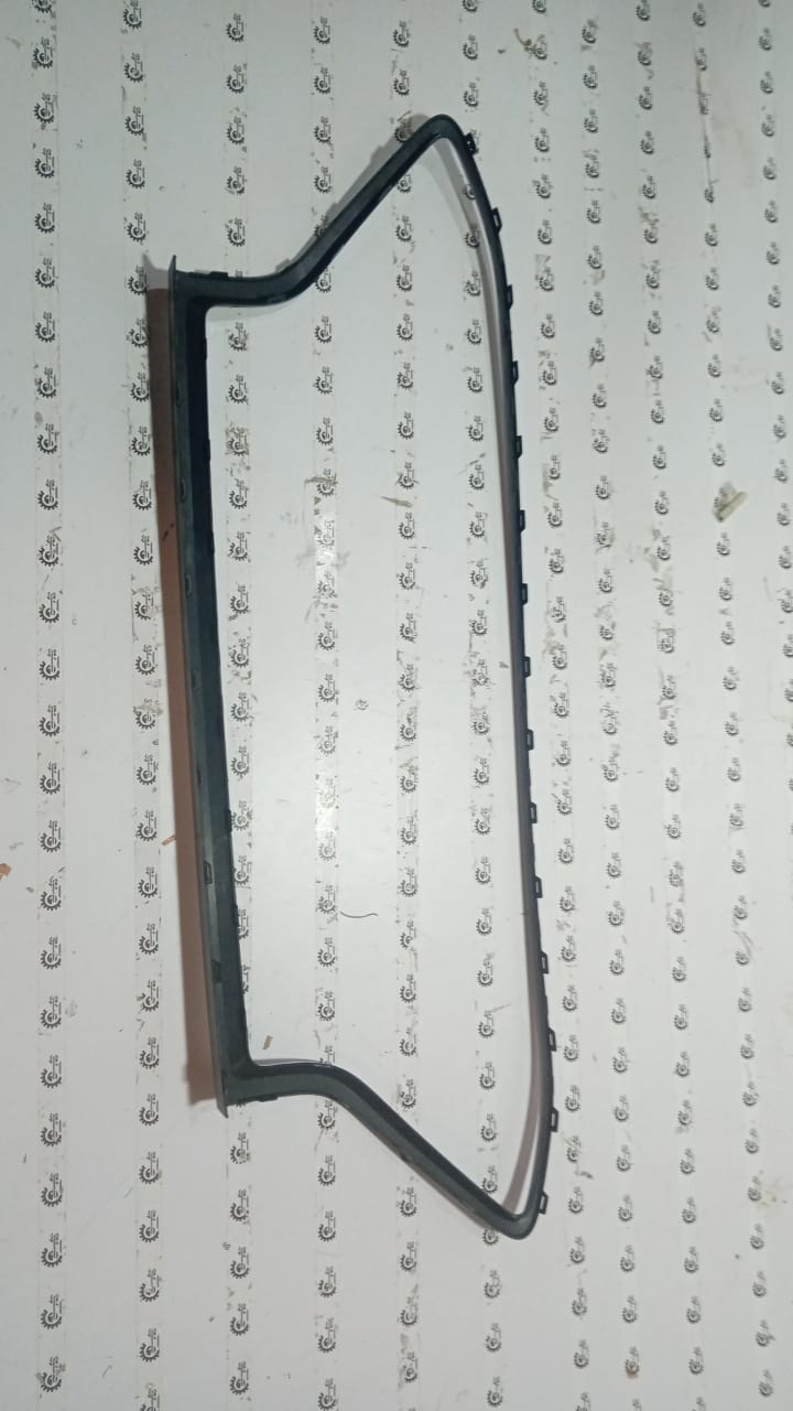 RADIATOR GRILLE PIECE I 10 GRAND NIOS 86352K6020 – CarTrends