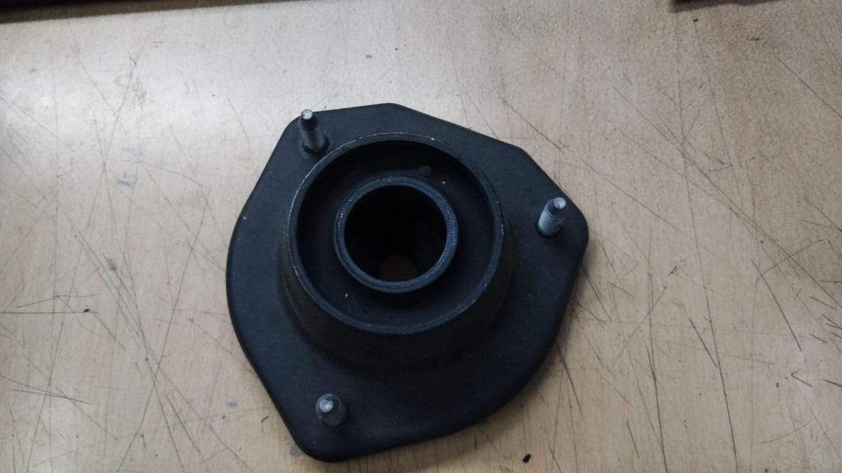 Rear Shocker Mount Optra J96457360 – CarTrends