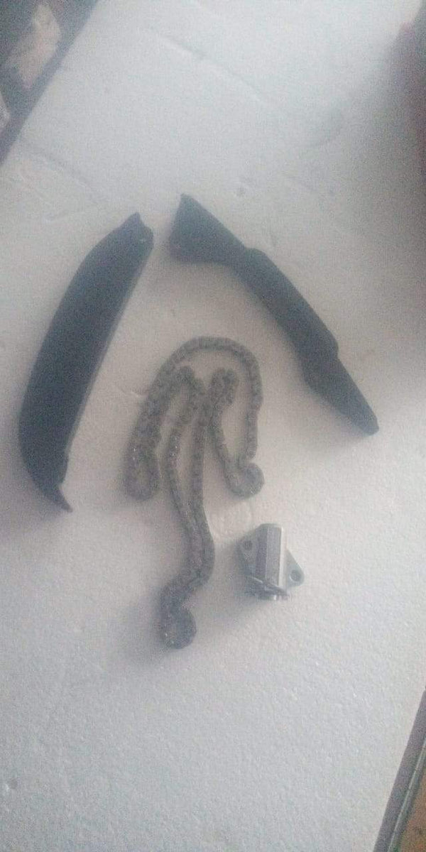 Kit Kwid Set of 4(Tensioner, Timing Chain, Timing Guide,Timing Pad) 13 ...