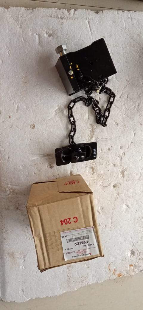 Stepnie Hanger Pajero sports 4260A122 – CarTrends