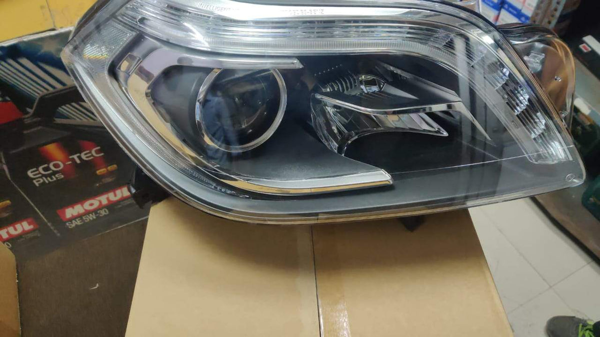 Head Lamp Mercedez GL 166 Right Side A1668207061 – CarTrends