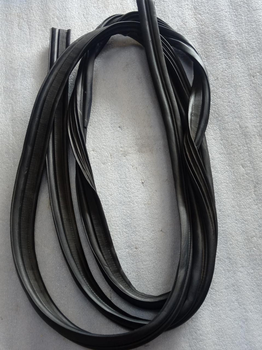 Dicky Rubber I 10 Grand Dicky Rubber I 10 Grand – CarTrends