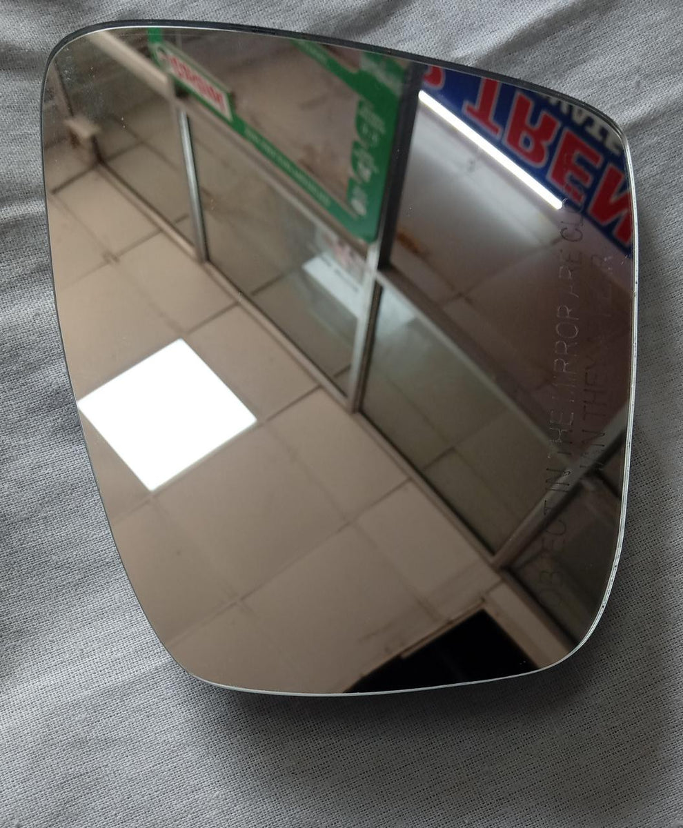 Tukdi Kwid Left Side Mirror Glass Kwid Left Side – CarTrends