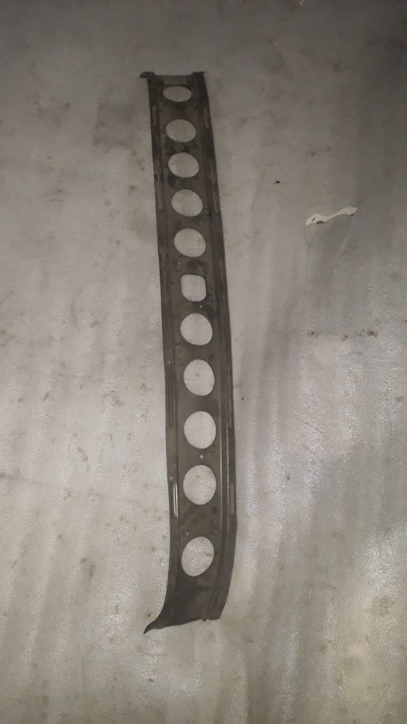 J96648024 Front Panel Upper Aveo – CarTrends