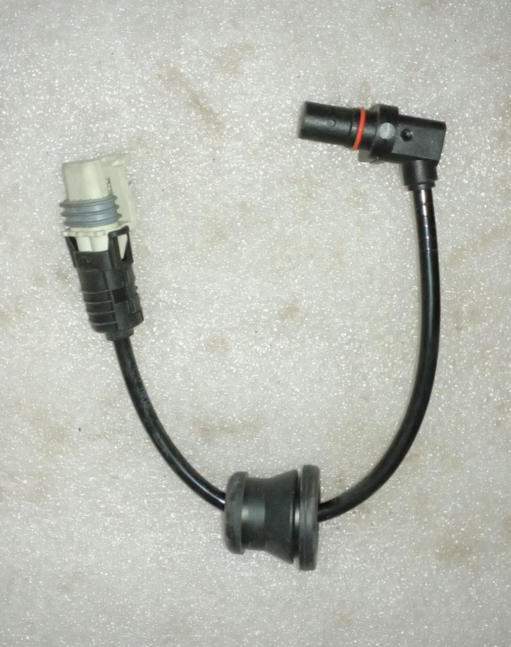 J96626080 Rear Wheel Speed Sensor Captiva – CarTrends