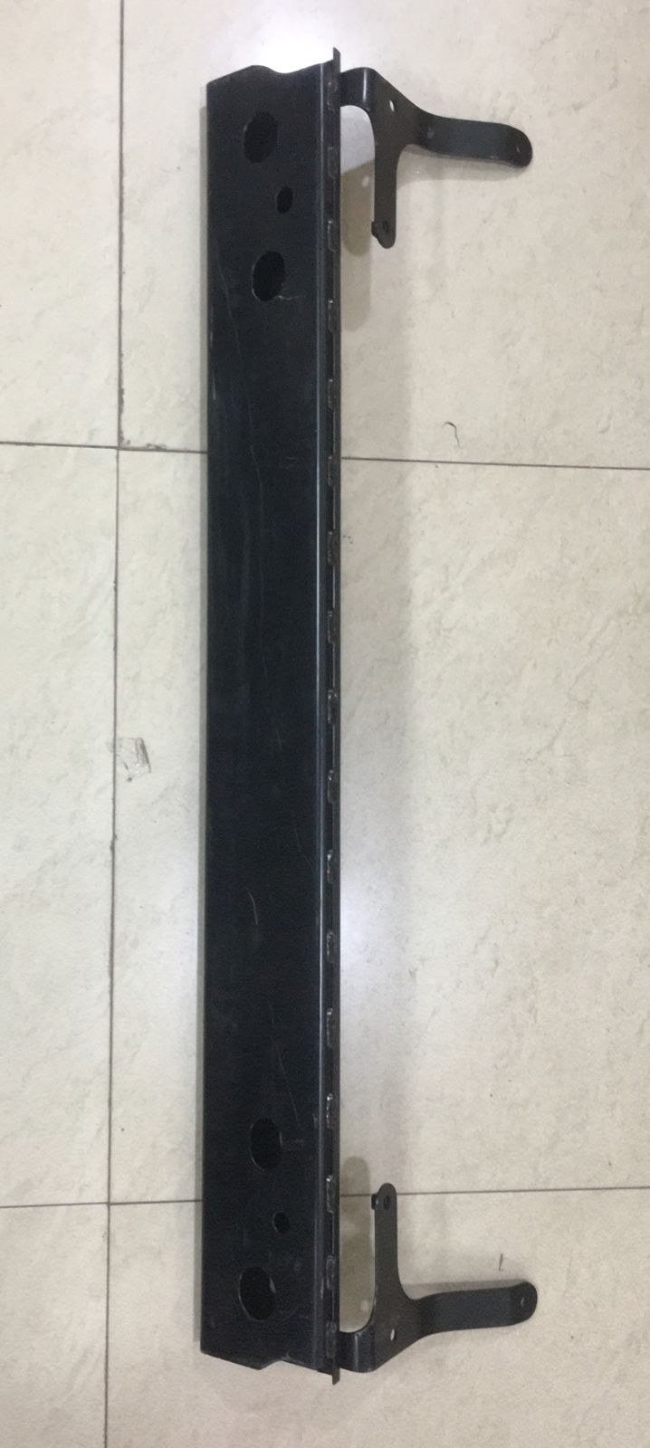 520210K022 Rail Absorber Fortuner – CarTrends