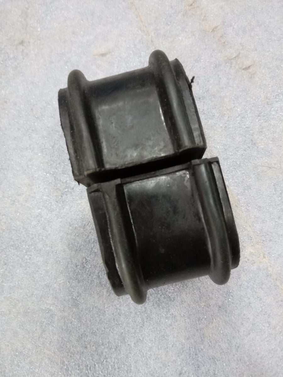 Rear Jumping Rod Bush Xuv 500 set of one – CarTrends