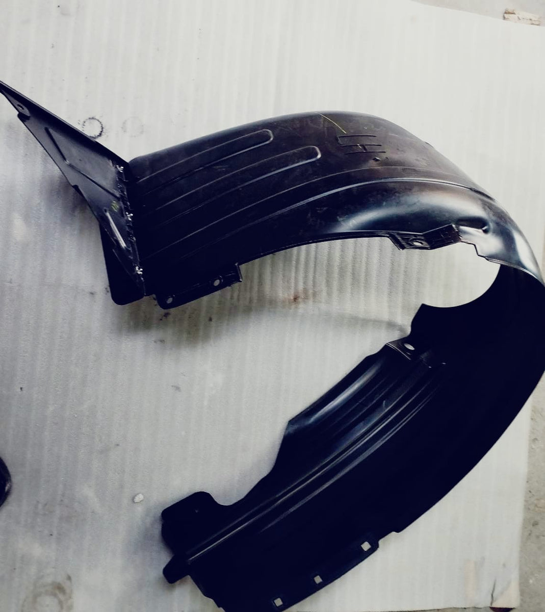 GUARD ASSY FRONT WHEEL LEFT SIDE AURA & GRAND 86811K6000 – CarTrends